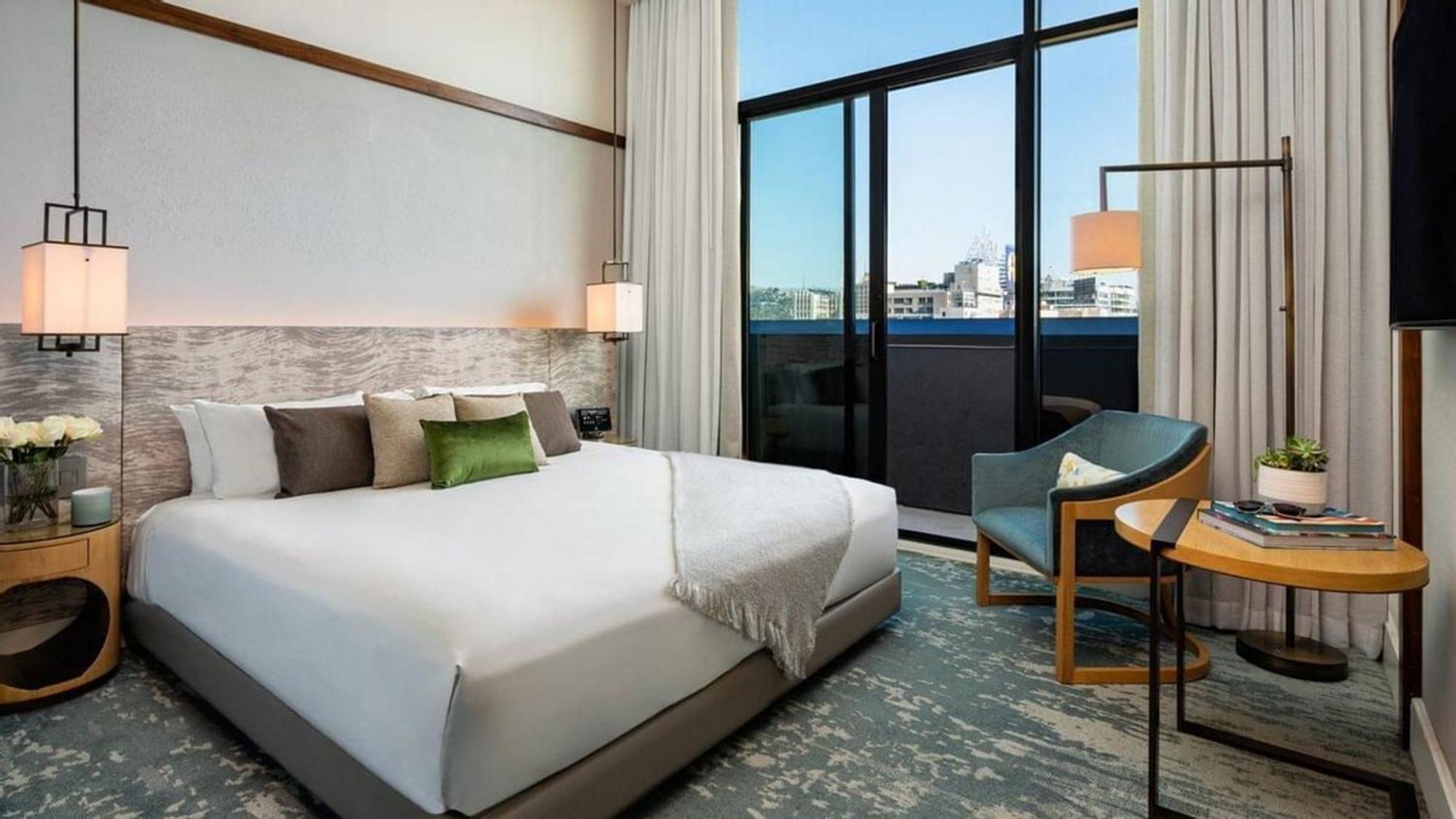 DREAM HOLLYWOOD, BY HYATT HOTEL LOS ÁNGELES